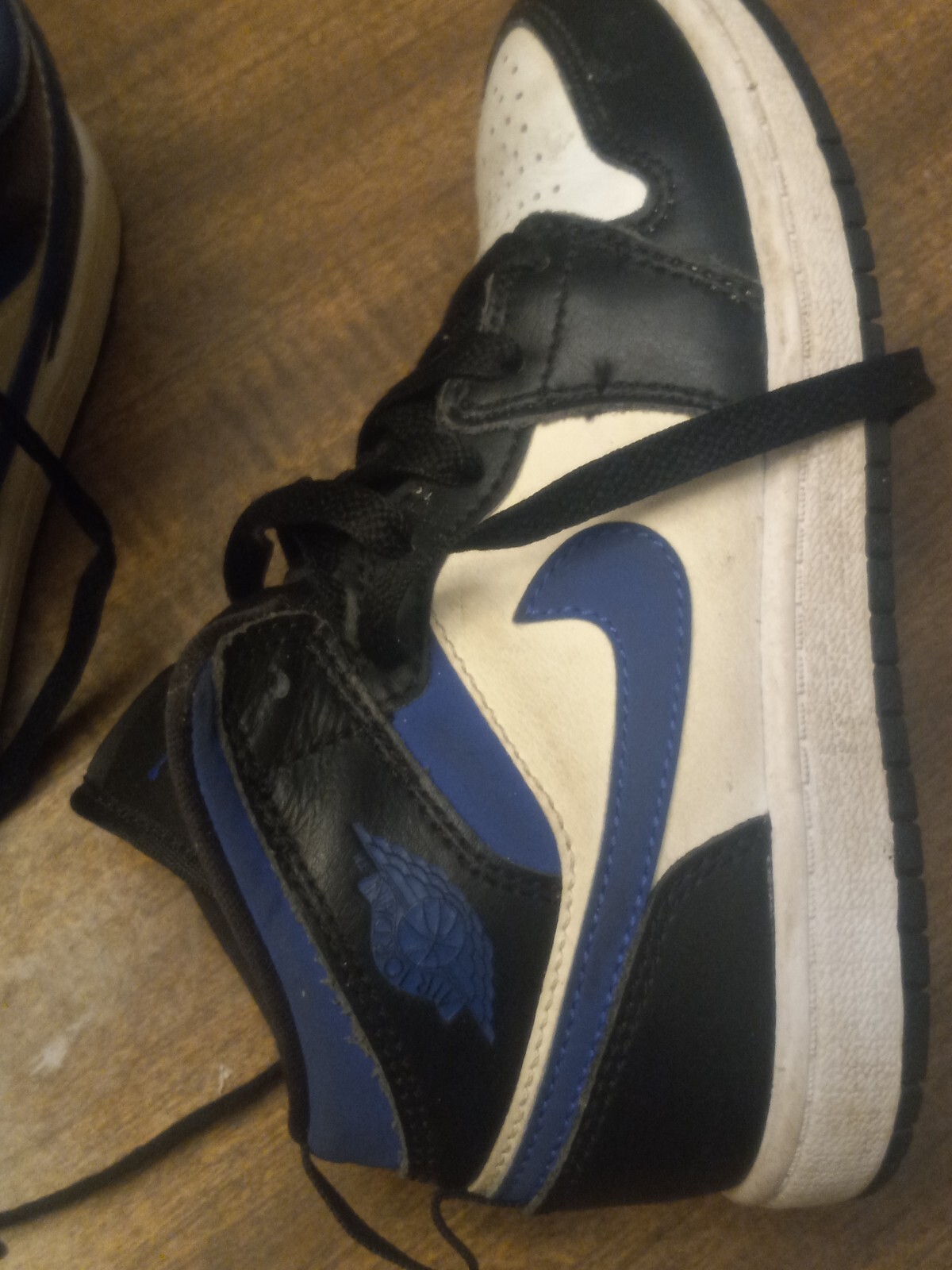 Nike Air Jordon jv2 Size 13c | eBay