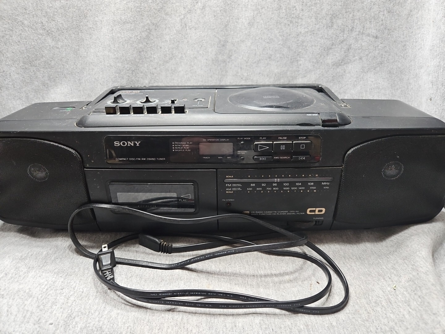 1992 Sony Model CFD-50 CD AM/FM Radio Cassette Player Corder Black ...