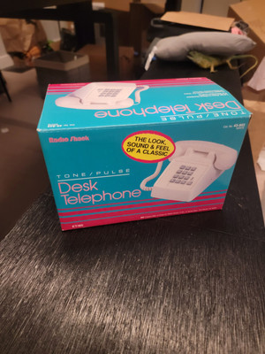 New Vintage Radio Shack Push Button Desk Phone 43-843 | eBay