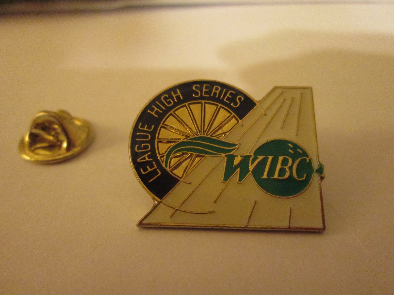 ABC..WIBC..BOWLING PIN...NEW.. | eBay