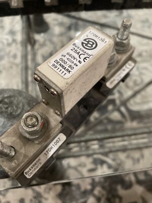 Bussmann 170M1361 High Speed Square Body Fuse 25A 690VAC + 170h1007 ...