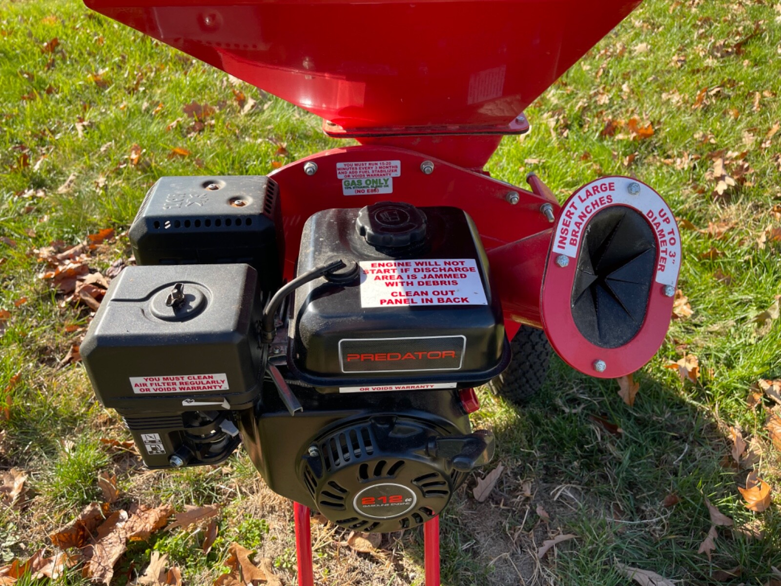Wood Chipper Shredder Mulcher PREDATOR 6.5 HP (212cc) Previously used ...