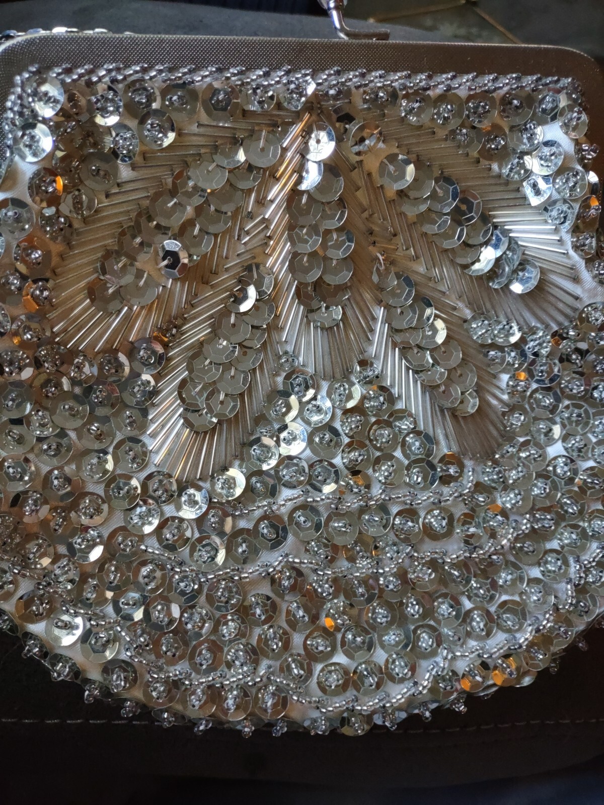 Vintage Fine Arts Bag Made in Hong Kong Beautifully D… - Gem