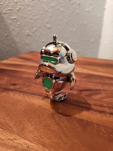 Ryan’s World Chrome Figure Big Gil the Tiger Shark-Bonkers Toy-NICE | eBay