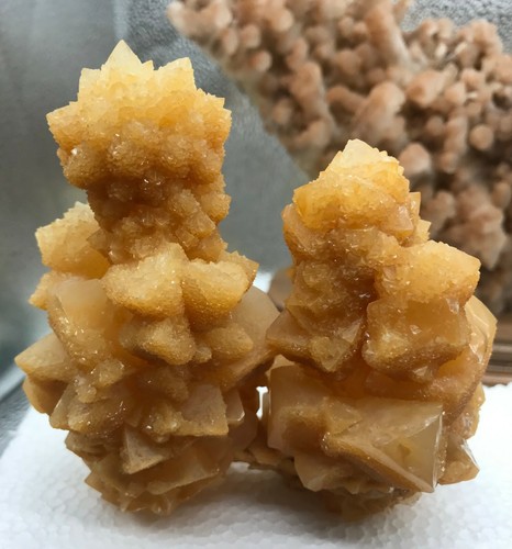 470g Formation of stalactite quartz chalcedonite point calcite ...