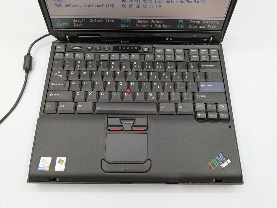 IBM ThinkPad T30 14" Display Intel Pentium 4 2.00GHz Processor 512MB ...