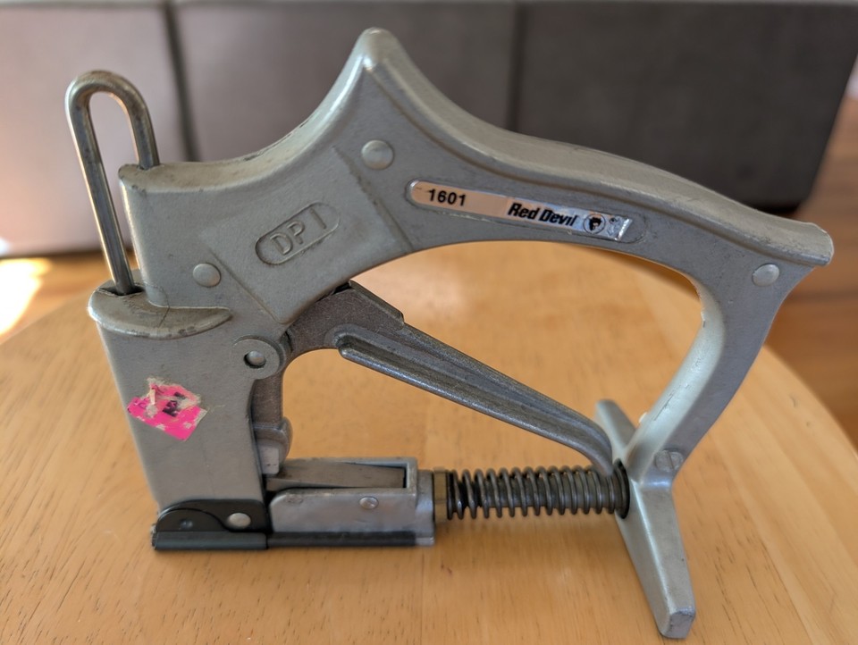 VTG Red Devil DP1 1601 Metal Glazing Point Gun Framing Window Stapler ...