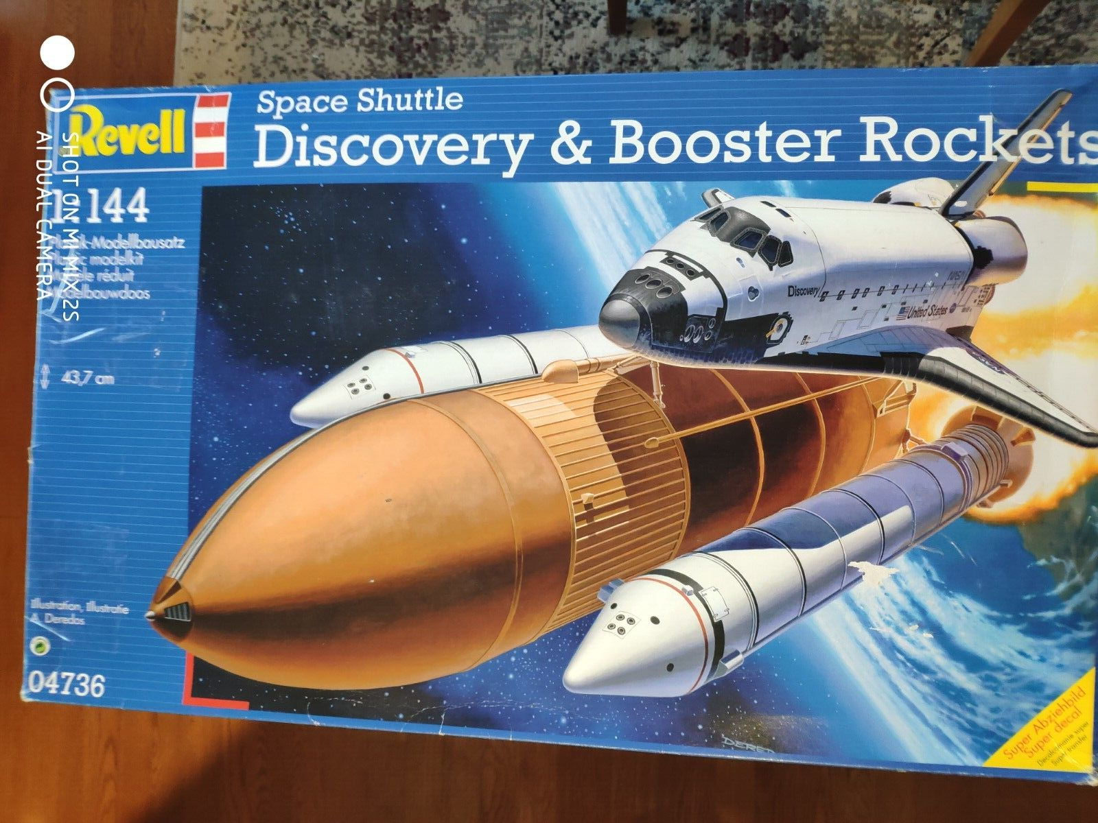 REVELL 04736 SPACE SHUTTLE DISCOVERY & BOOSTER ROCKETS MODEL KIT-NIB-1: ...