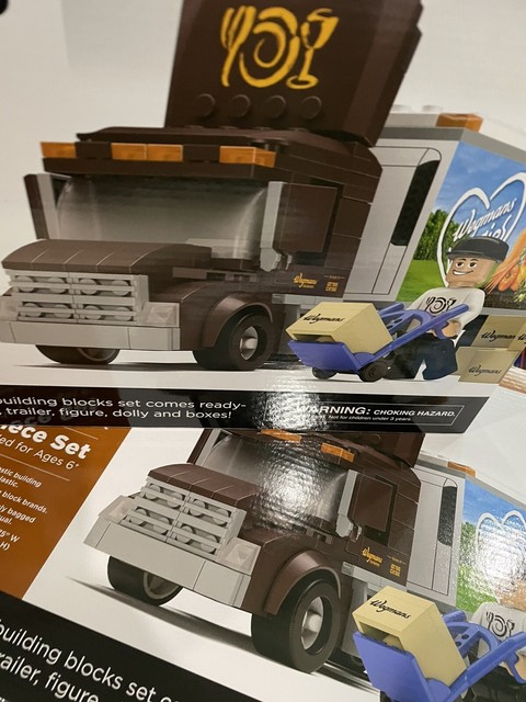 Wegmans Truck Tractor Trailer Building Block Set First Gear Toys Lego ...