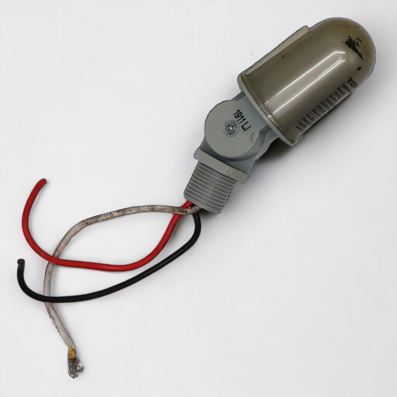 NSI Tork 2000 Photo-Control Cell 1/2" Stem Conduit Mount | eBay