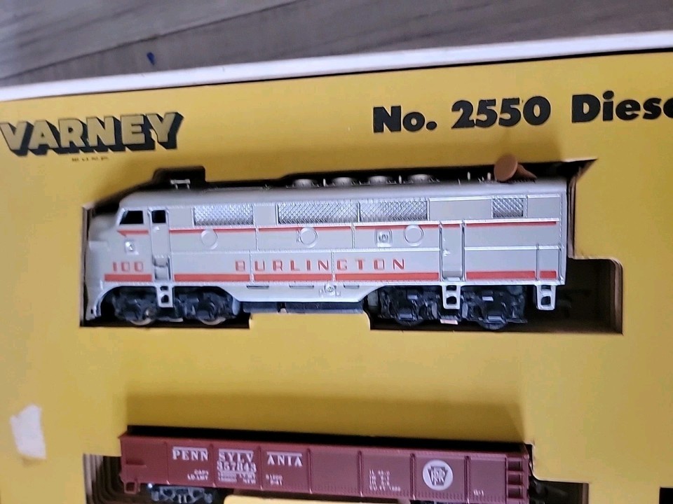 Vintage Varney No. 2550 Diesel Freight Set | eBay