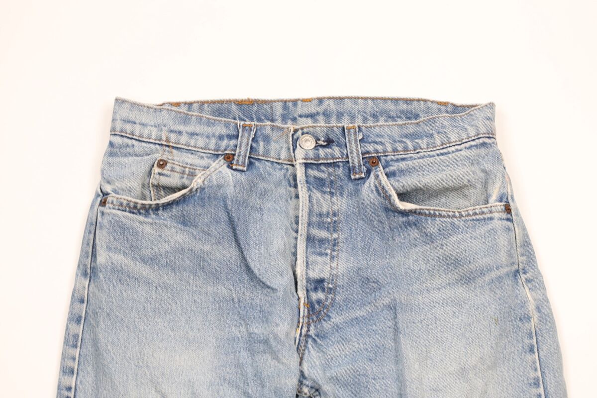Vtg 80s Levis 20502-0217 Mens 31x32 Thrashed Button Fly Vtg 80s Levis 20502-0217 Mens 31x32 Thrashed Button Fly