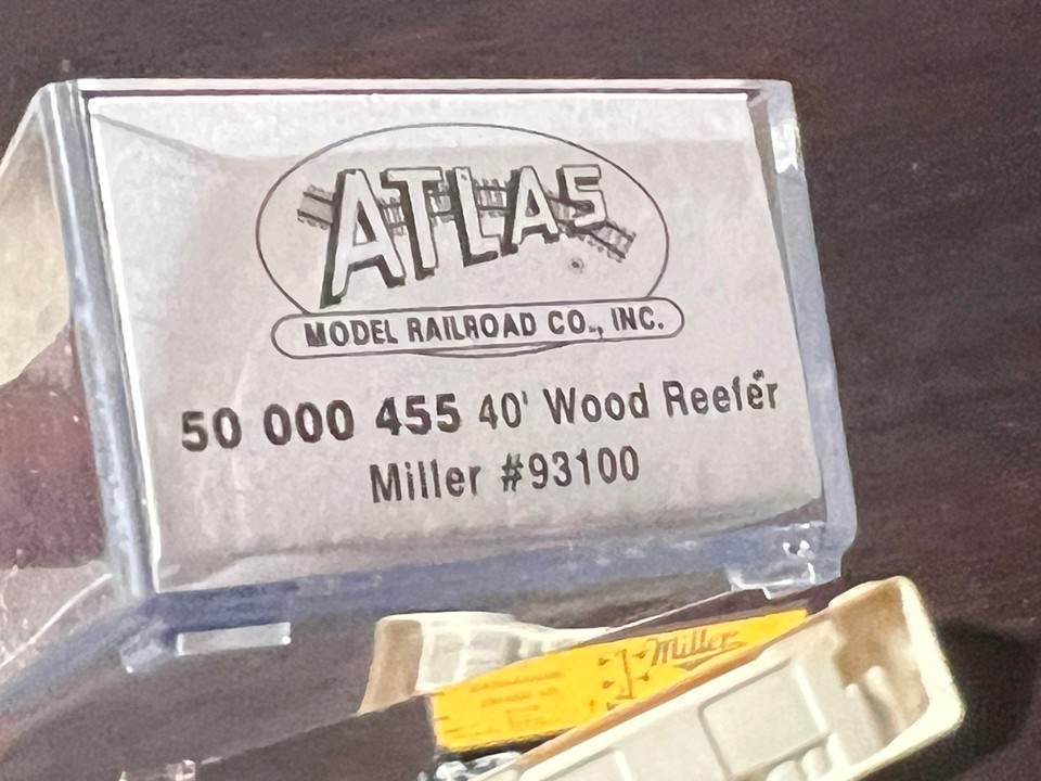 ATLAS MILLER HIGH LIFE BEER REEFER 93100 LN LIMITED EDITION 3” | eBay