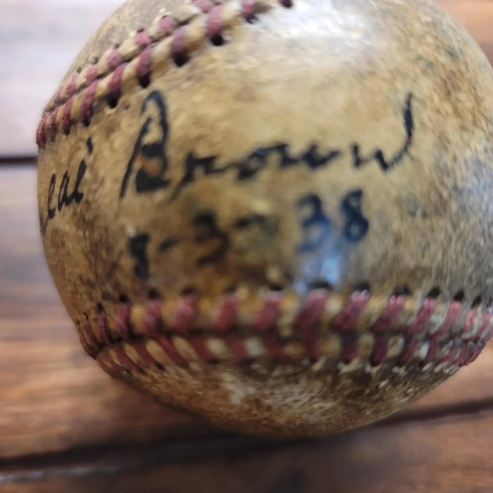 Mordecai 3 Finger Brown Autographed Baseball-Ty Cobb World Series Rival ...