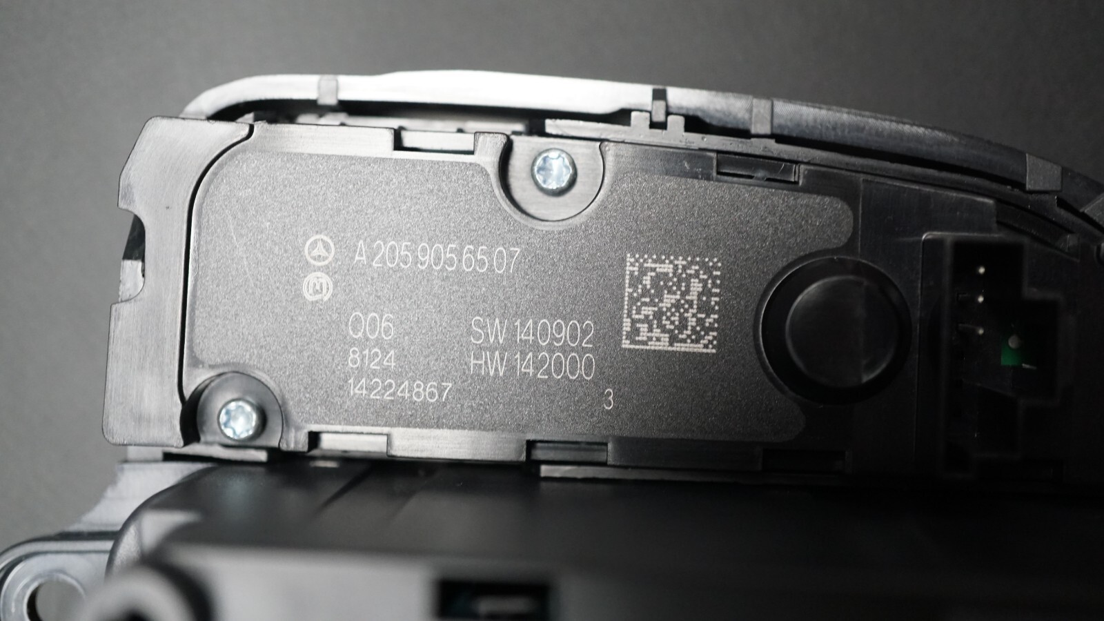 OEM MERCEDES BENZ W205 TOUCHPAD A2059009927 A2059005915 A2059056507 ...