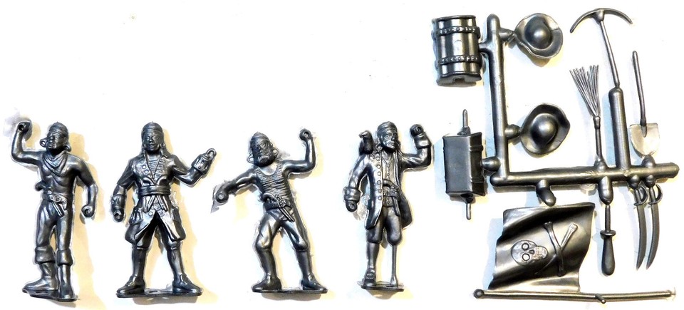 MPC 8 reissue ring hand pirates + accessories in SILVER | eBay