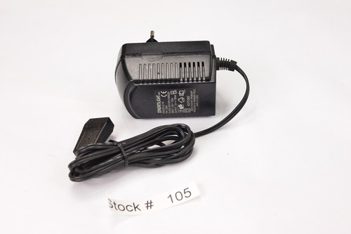 Streamlight Flashlight Charger Model No. 22664 230 Volt Input 12 Volt ...