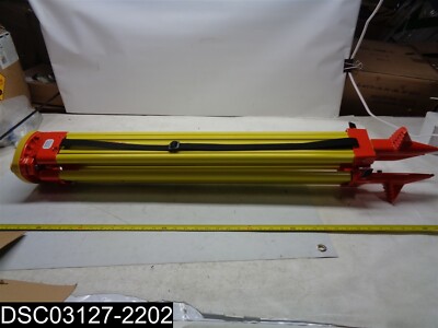 GST120-9 Leica Geosystems Self Closing Tripod 667301 | eBay