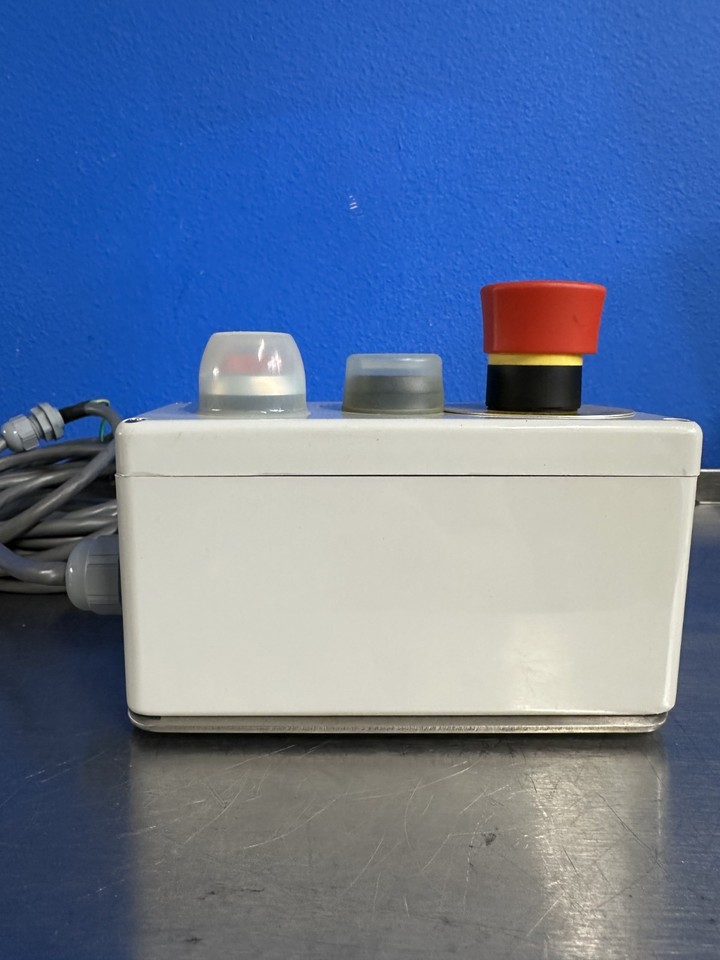 Industrial Emergency Stop Control Box with Reset & Start/Stop Buttons 3 ...