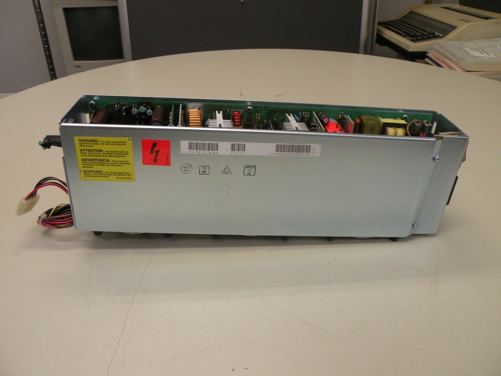 DEC H7826-AA DIGITAL DECSTATION 5000 302 WATT 100-240VAC POWER SUPPLY ...