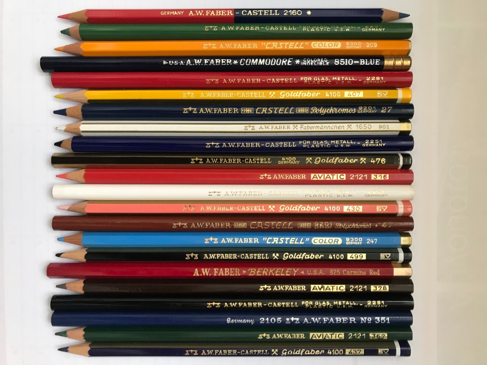 22 VINTAGE A.W.FABER COLOR PENCILS:GOLDFABER, AVIATIC, POLYCHROMOS ...