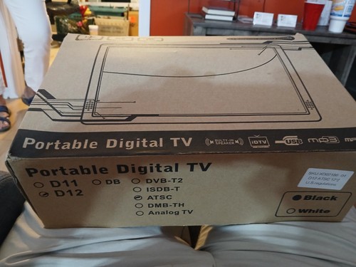 LEADSTAR D12 Portable 12-inch TV ATSC DVB-T2 ISDB-T for Car and Outdoor ...