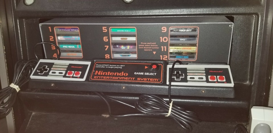 Nintendo M82 Kiosk Store Display | eBay