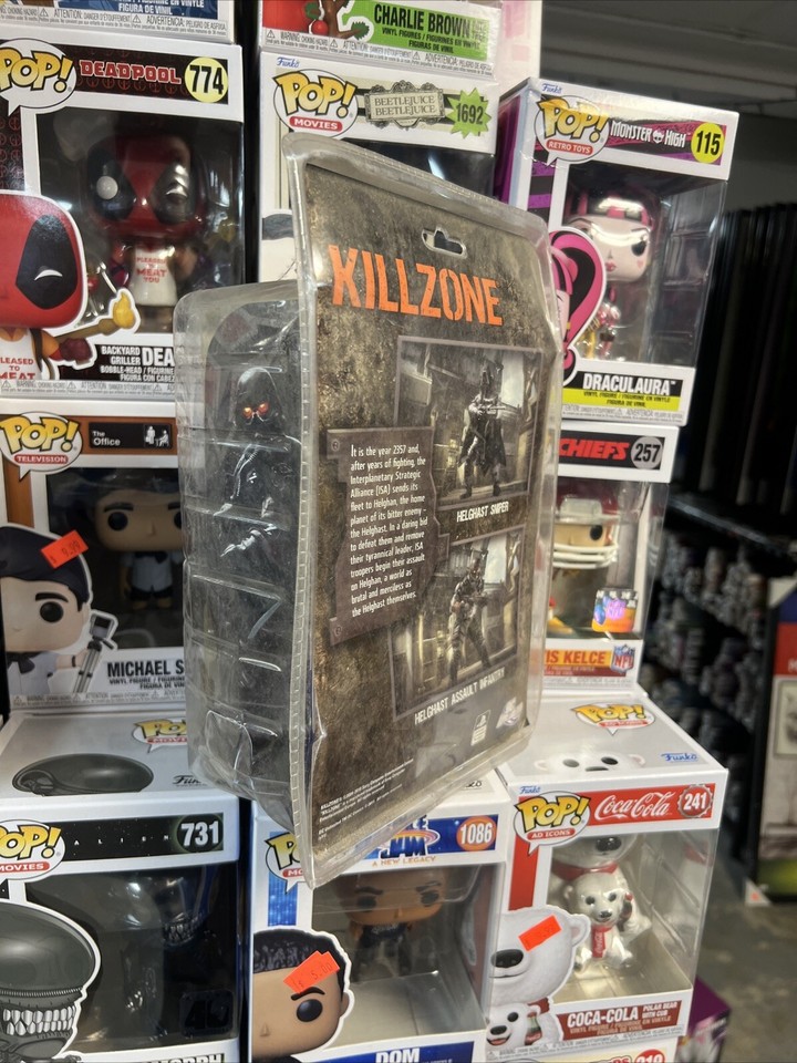 Killzone Helghast Sniper 6” Action Figure 2011 DC Unlimited Toys ...