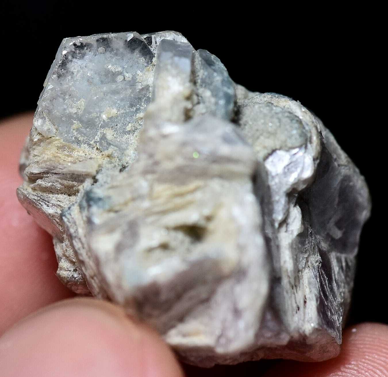 68 CT Rare Vorobyevite Beryl Crystals On Mica Matrix from adakhshan ...