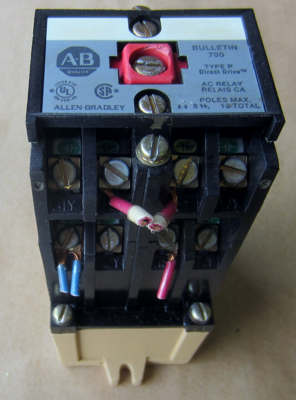 Allen Bradley 700-P400A1 Ser B AC Relay 10Amp With 700-PB20 Ser A Adder ...