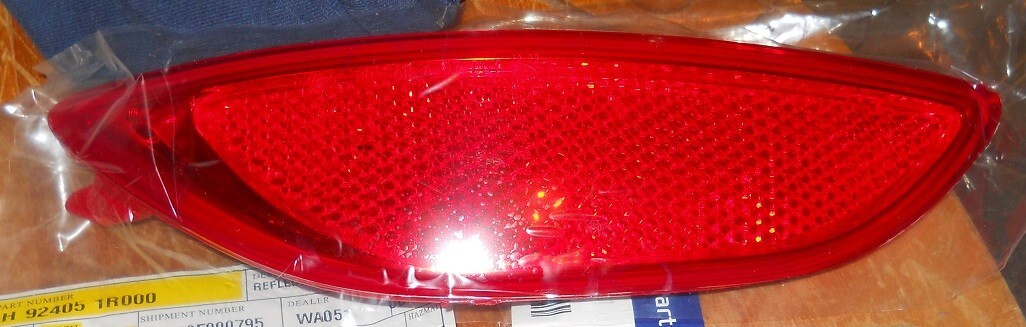 NOS 2011-17 Hyundai Accent LH Rear Reflector Assembly | eBay