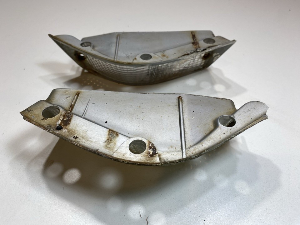 1968 Pontiac Firebird OEM Front Valance Parking Light Lamp Turn Signal ...