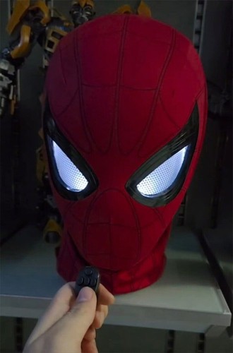Spiderman Helmet Mask Headwear Light Up Movable Eyes Ring Remote ...
