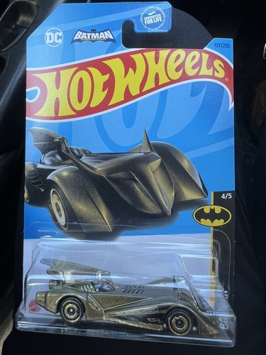 2023 Gold Batmobile The Brave & Bold Golden Batman DC Hot Wheels ...