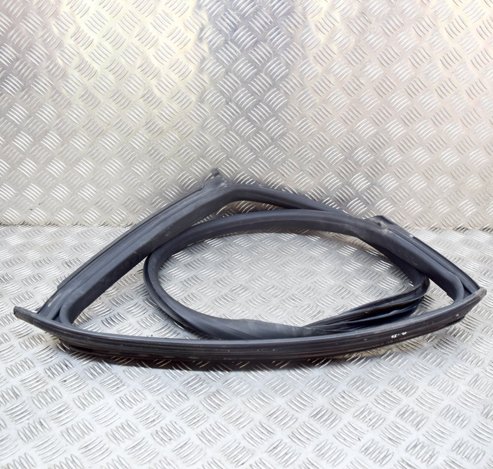 MASERATI GHIBLI M157 Rear Right Door Seal Rubber 3.0 Petrol 301kw 2015 ...