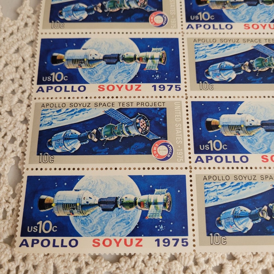 US Stamps Apollo Soyuz 10c. Sheet Of 12 MNH ( Mint never hinged) 1975 ...