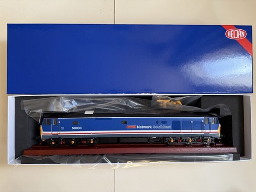 Heljan O Gauge BR Class 50 #50033 "Glorious' in Revised Network ...