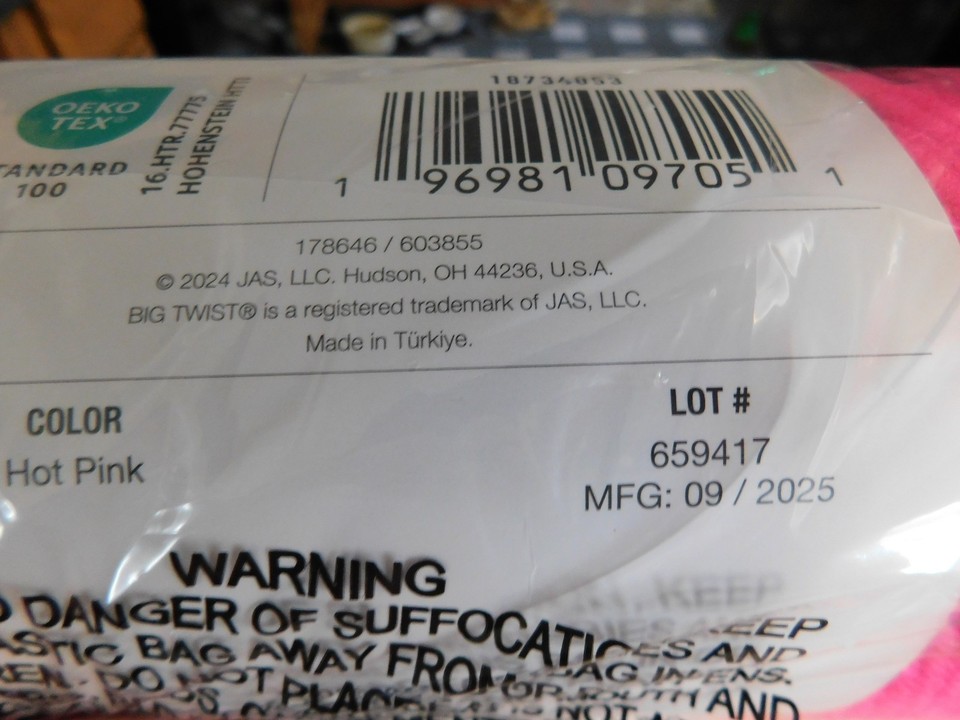 Big Twist Value lot of 2 Hot Pink Dye Lot 659417 | eBay