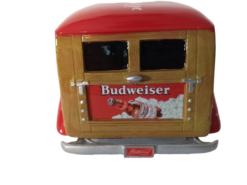 #2069 Limited Edit. BUDWEISER Hamilton Coll 1937 Woody Wagon Sculpted ...