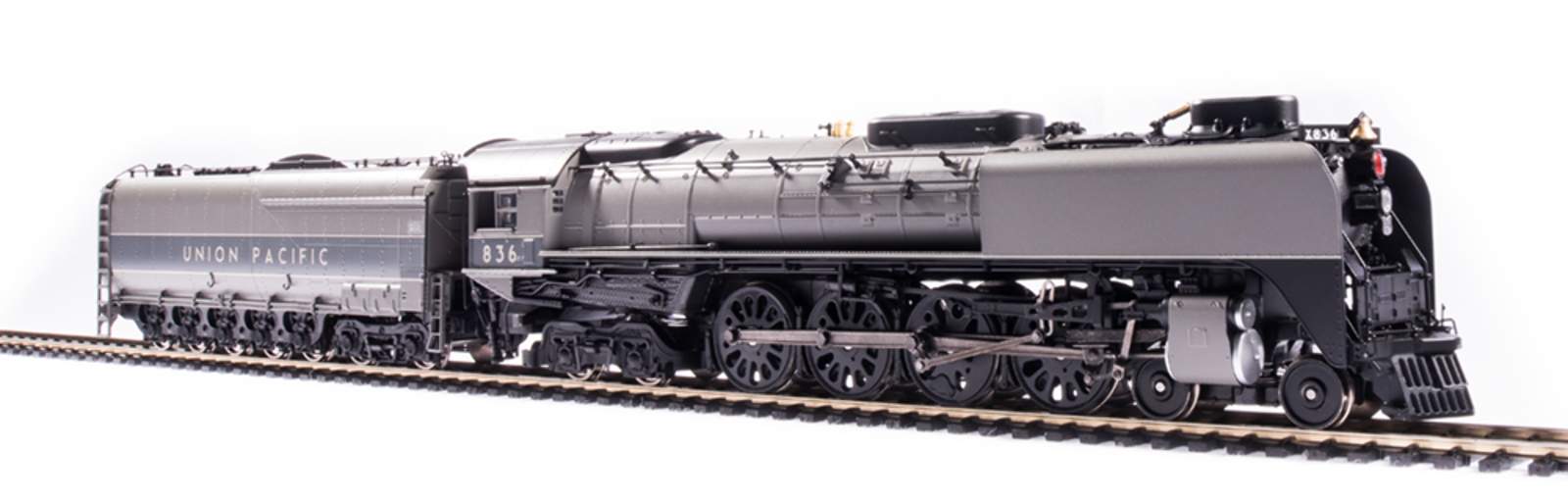 Broadway Limited, HO Scale, 6645, Class FEF-3 4-8-4 Steam Locomotive ...