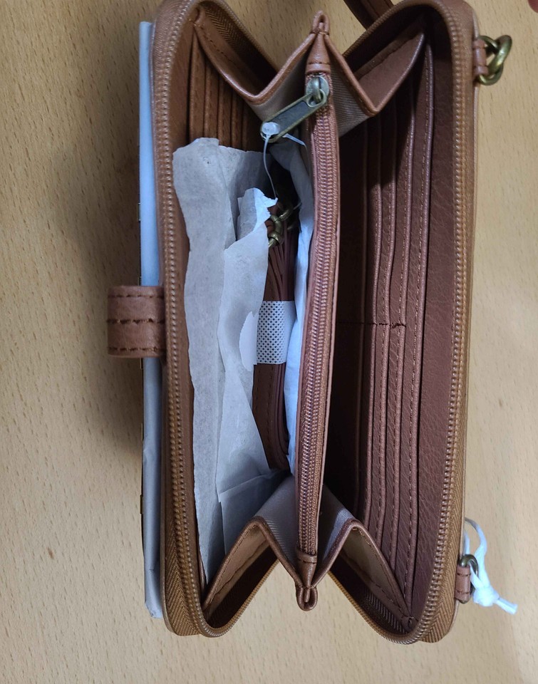 NEW w/ tag The Sak Iris Leather Crossbody Purse Bag Wallet w purse ...