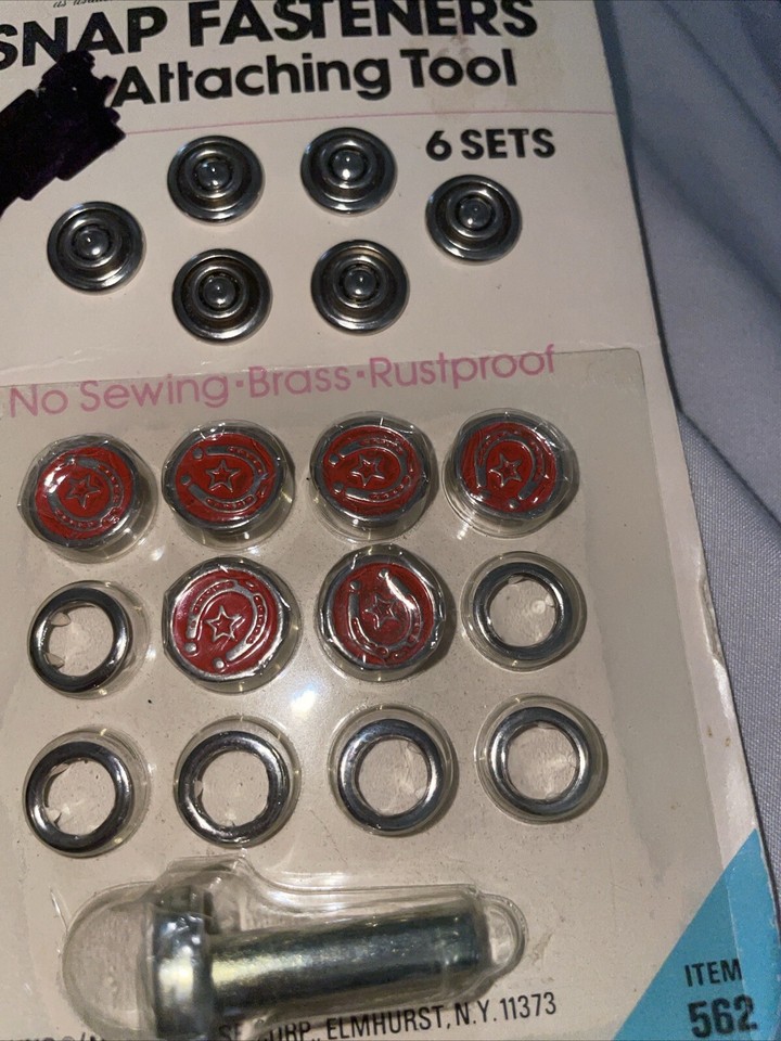 2 Vintage Dyno Decorative Snap Fasteners With Attaching Tool Red ...