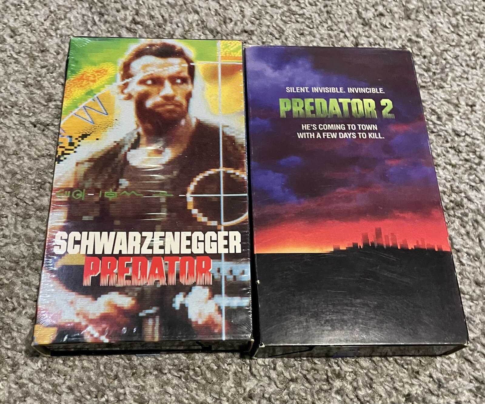 Predator 1 and Predator 2 VHS Tapes Lot Of 2 Set Arnold Schwarzenegger ...