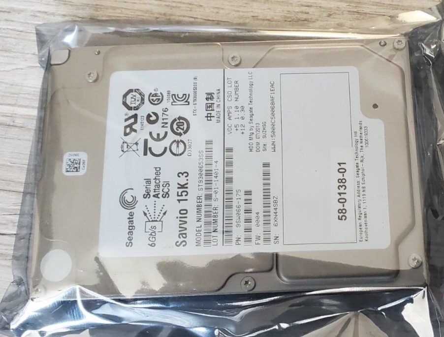 Seagate ST9300653SS 300GB 15K 2.5" 6Gbps SAS Hard Drive FW: 0004 58 ...