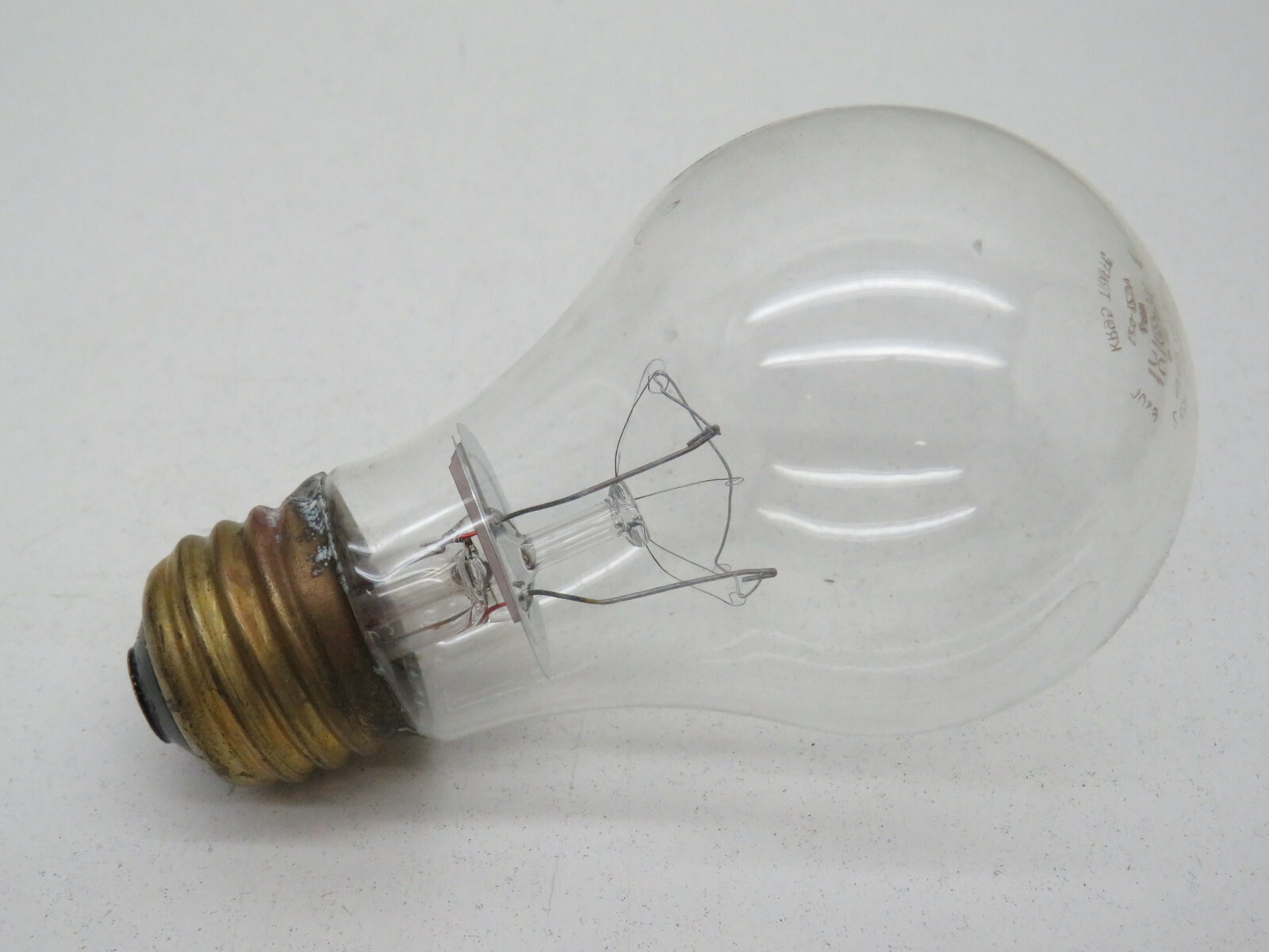 H&H 68-Watt KR95 Traffic Lamp Light Bulb 68W 120-125V, USA | eBay