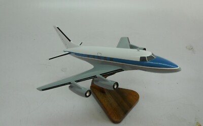 MD-220 McDonnell Civil Aircraft MD220 Airplane Desk Wood Model Small ...
