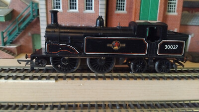 OO gauge Tri-ang R754 0-4-4T class M7 Tank Loco | eBay UK