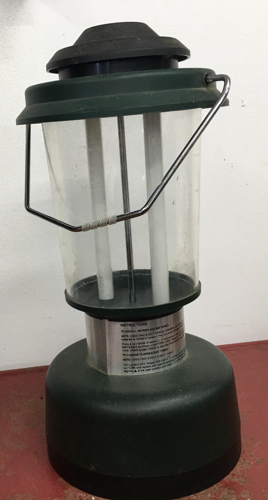 Coleman Fluorescent Lantern 5355-700 Battery Operated Light vintage ...