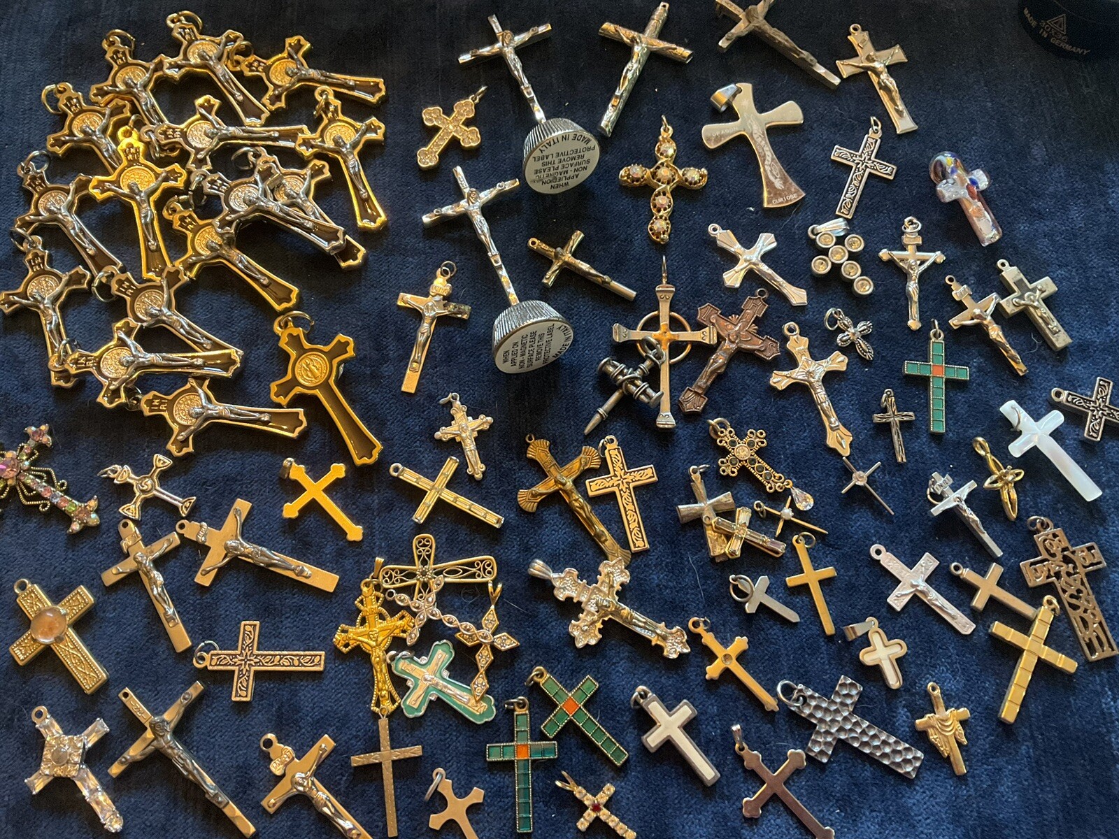 Jesus Cross Lot of 86 Pardon Crucifix Double Sided Cross Vintage Style ...