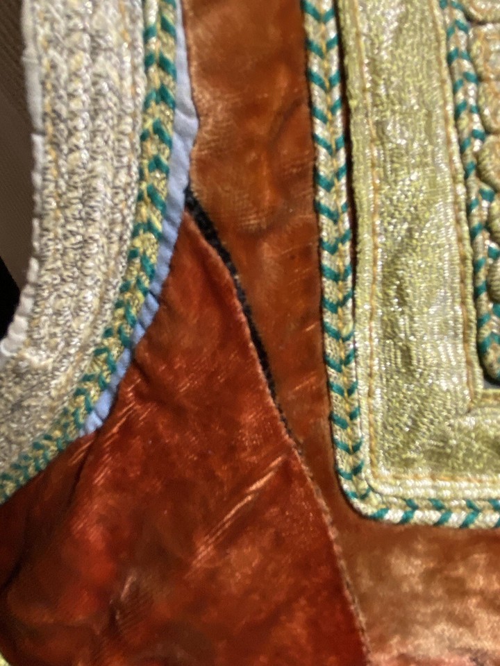 Vintage Hazara Vest Velvet with Gold Metallic Embroidery Afghan Hippie ...